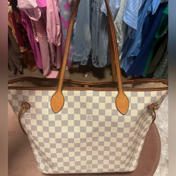 Louis Vuitton | Bags | Authentic Lv Neverfull Mm | Poshmark